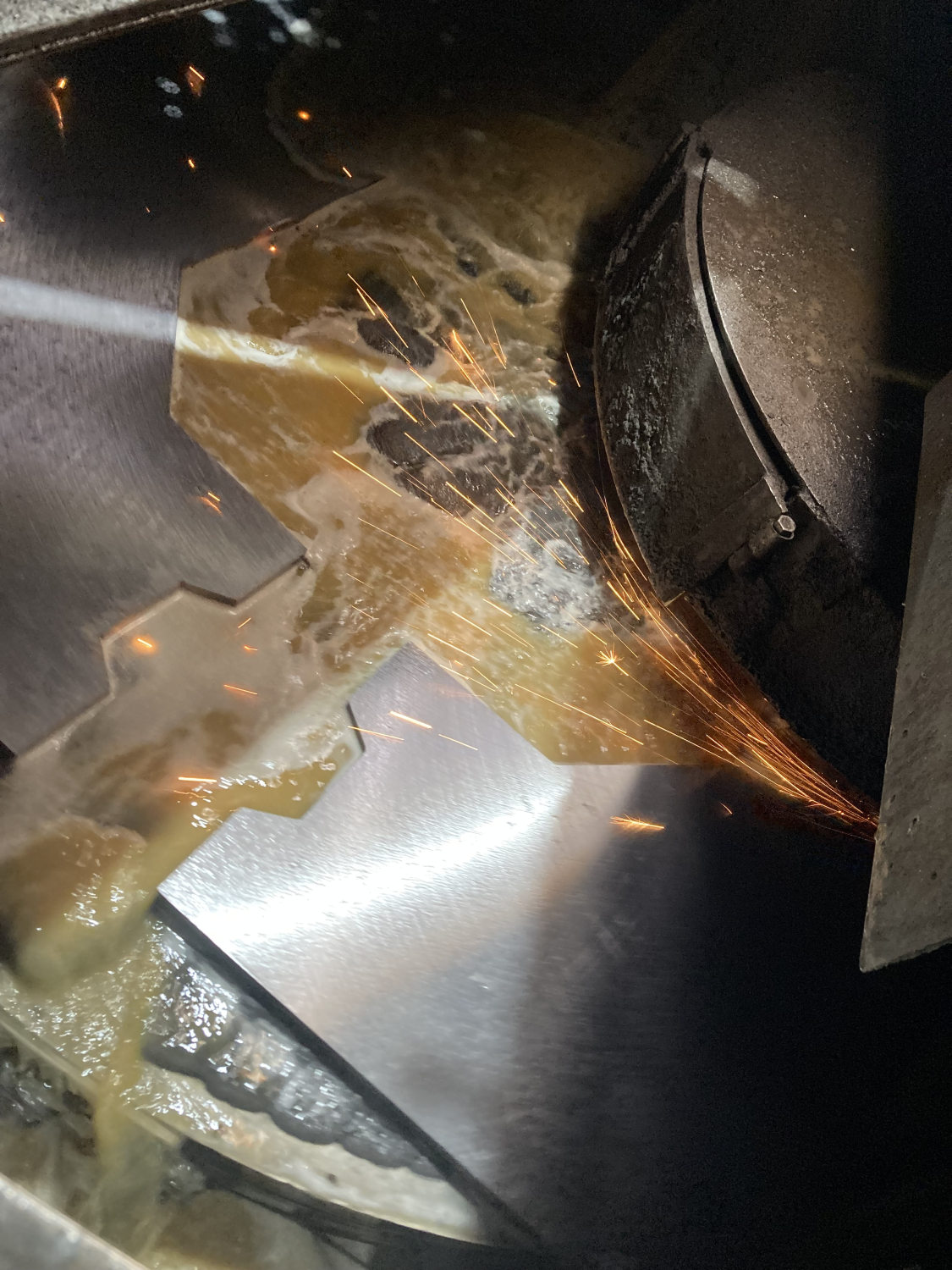 Metal / Steel Grinding (Lumsden Grinding) - VSN Steels